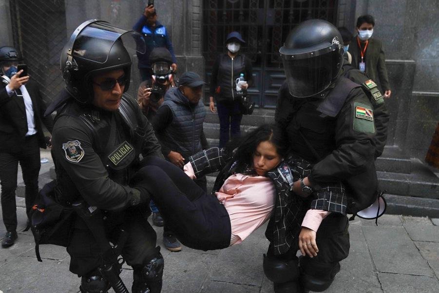 Bolivia rejects state of emergency amid protest violence