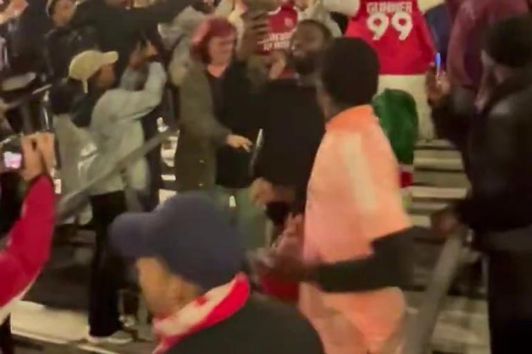 Arsenal fans gather at Emirates Stadium for wild Premier League winning ...