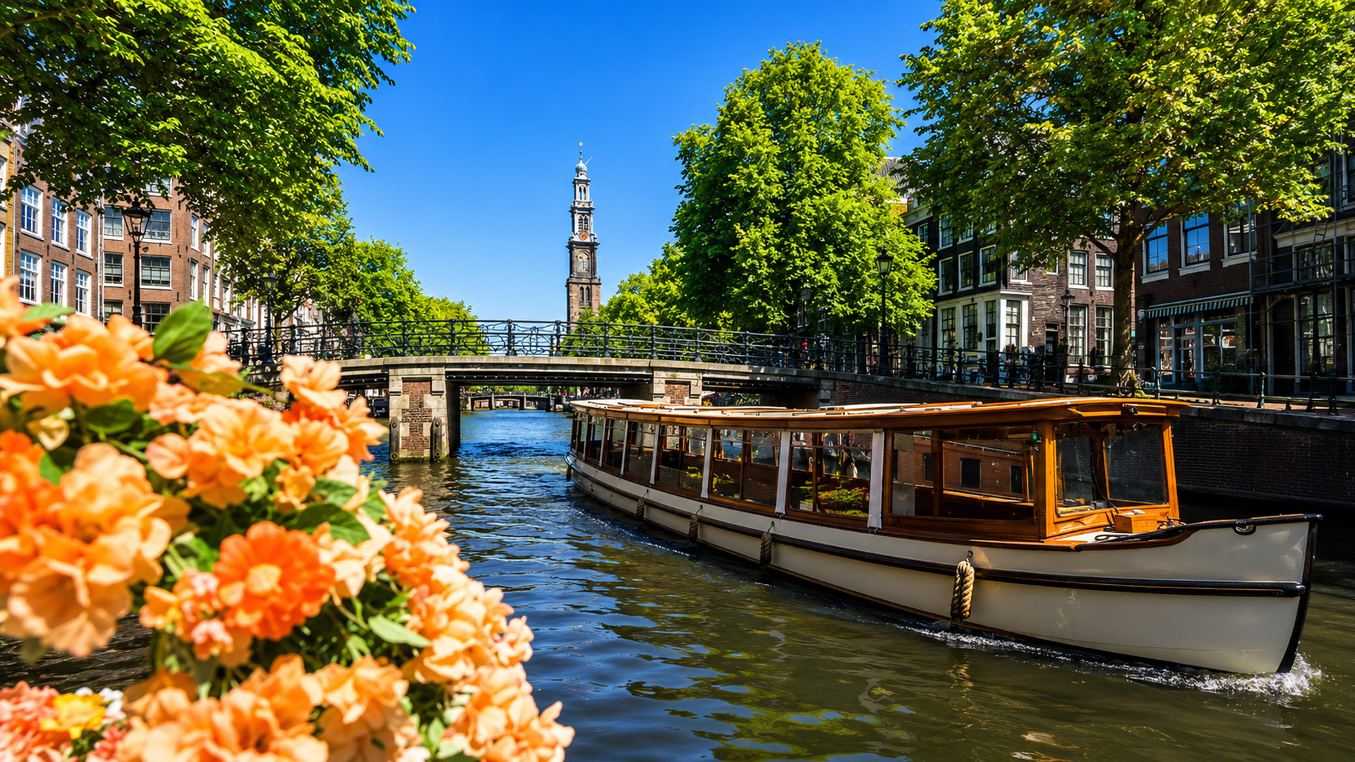 Discover Amsterdam on a luxury electric open boat cruise (4K)