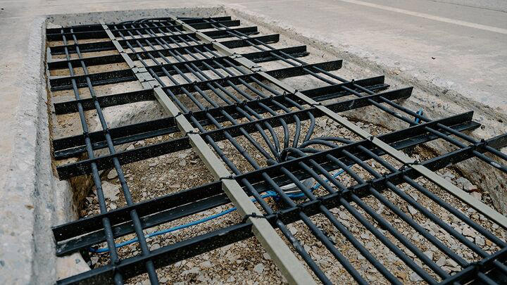 Inductive roadway charging isn’t remotely realistic