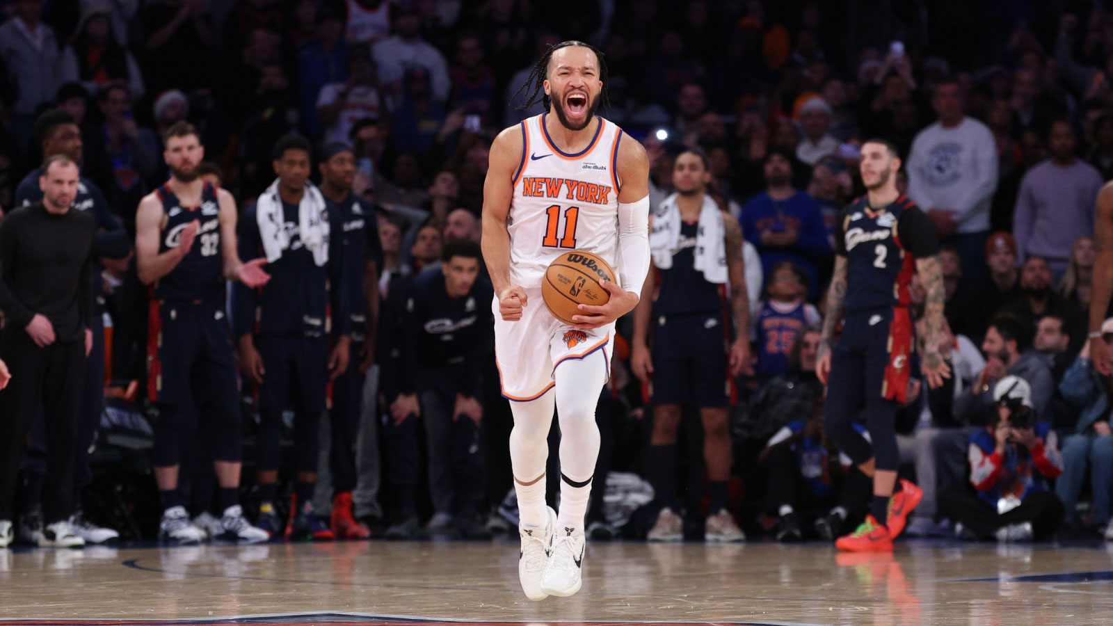 Inside the Jalen Brunson huddle that spurred 22-point Knicks comeback