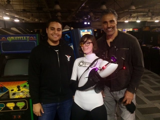 NBA champion Rick Fox & Twitch gamer Kyle Fox at Twin Galaxies with ...