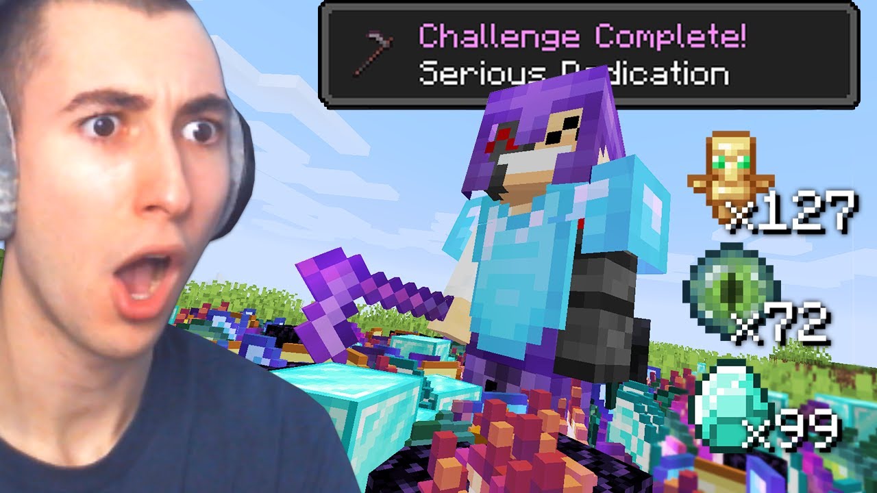 Minecraft, but every advancement gives you OP items