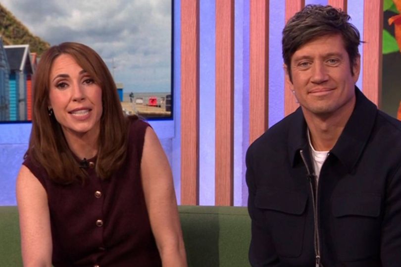 The One Show fans confused as Vernon Kay fails to address huge Strictly ...