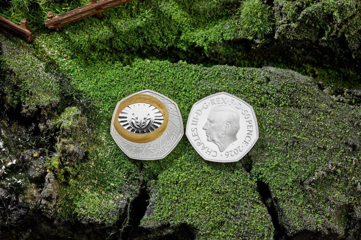 My precious: The Lord of the Rings coin celebrates 25 years since film ...