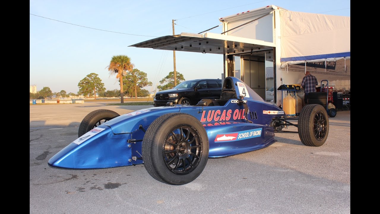 Lucas Oil School of Racing - Laps at Sebring