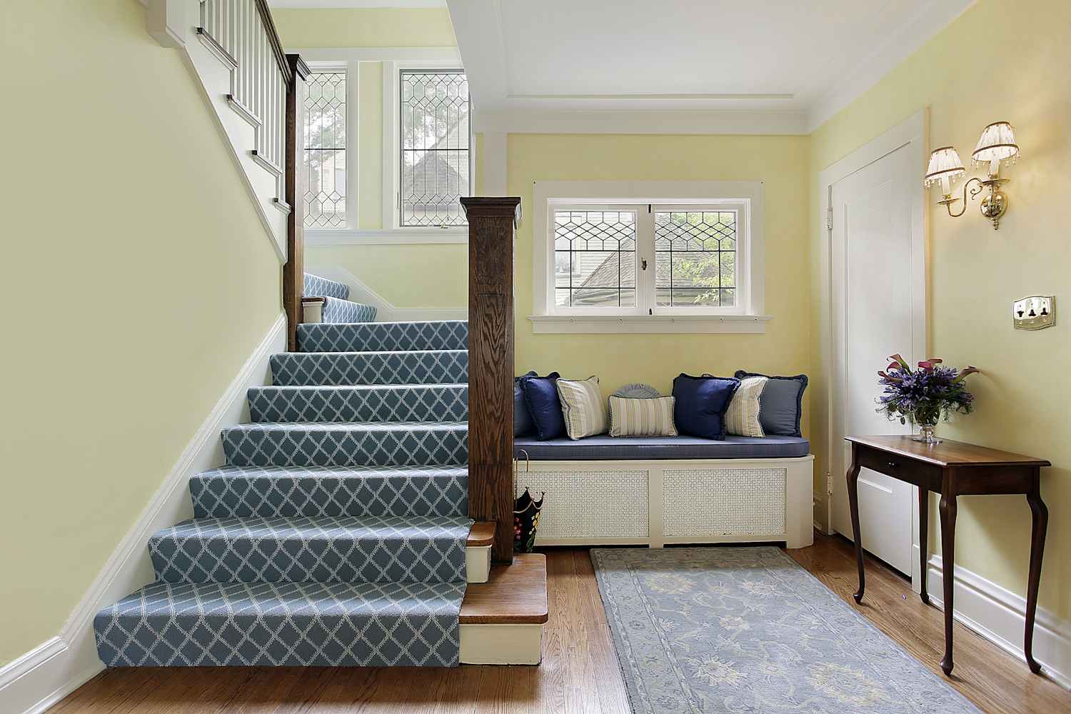 The 6 paint colors that instantly date your home, according to pros
