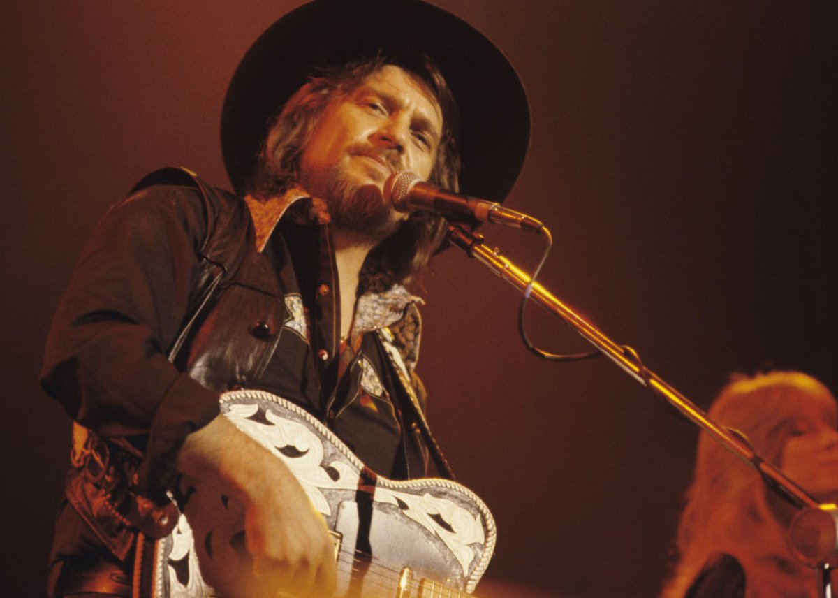 The biggest country song of every year in the '70s, ranked by Billboard ...