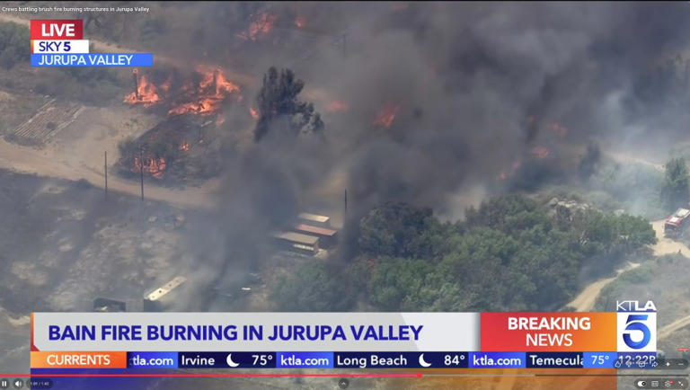 Crews battle fast-moving Bain Fire in Jurupa Valley as evacuations underway