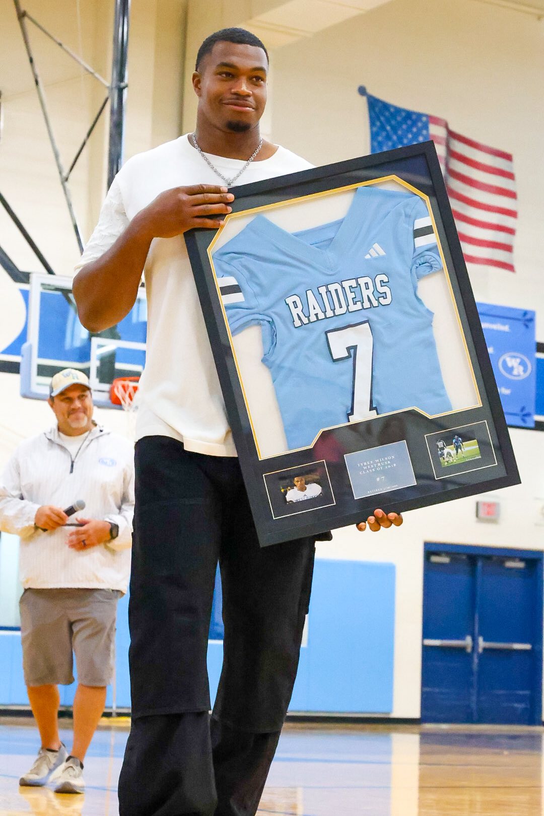 NFL star Tyree Wilson surprises students at West Rusk High