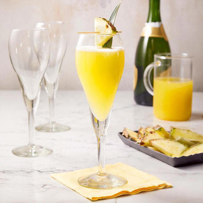 7 vibrant mimosas, one for every color of the rainbow