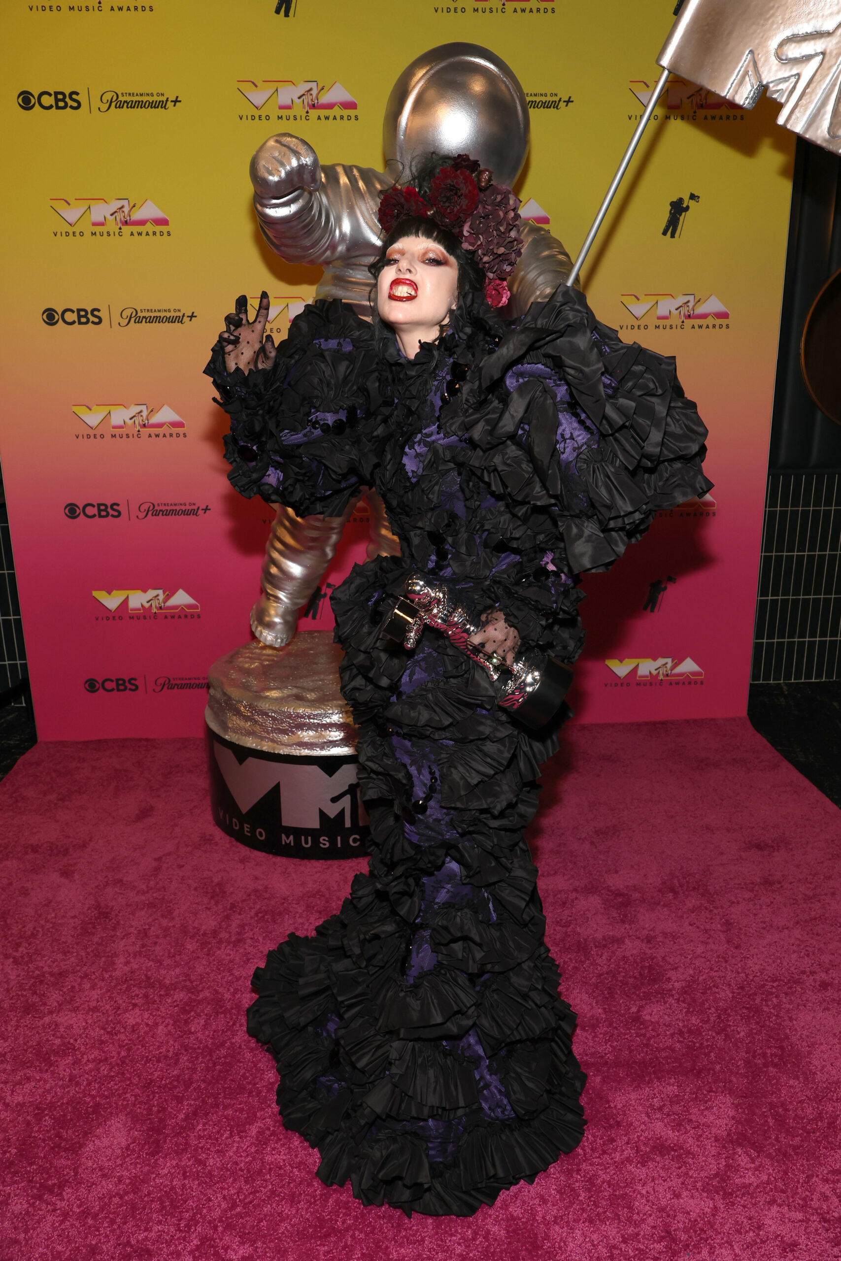 Les looks les plus spectaculaires et inoubliables de Lady Gaga au fil ...