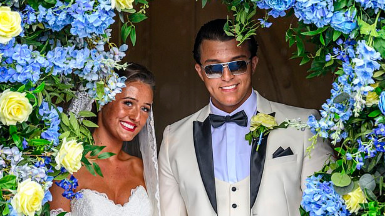 Tyson and Paris Fury’s million-pound gift to teen couple sparks shock ...