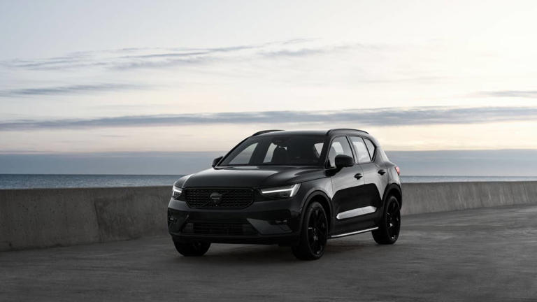 2026 Volvo XC40