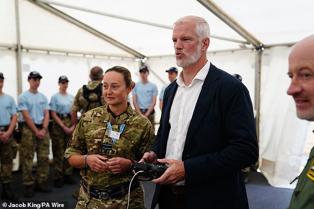 Defence secretary 'mocks armed forces minister' over spending £36k of ...