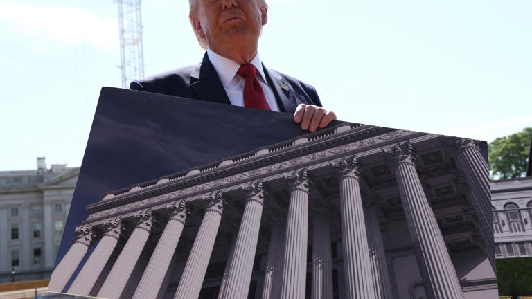Trump melts down about ballroom in front of East Wing he bulldozed