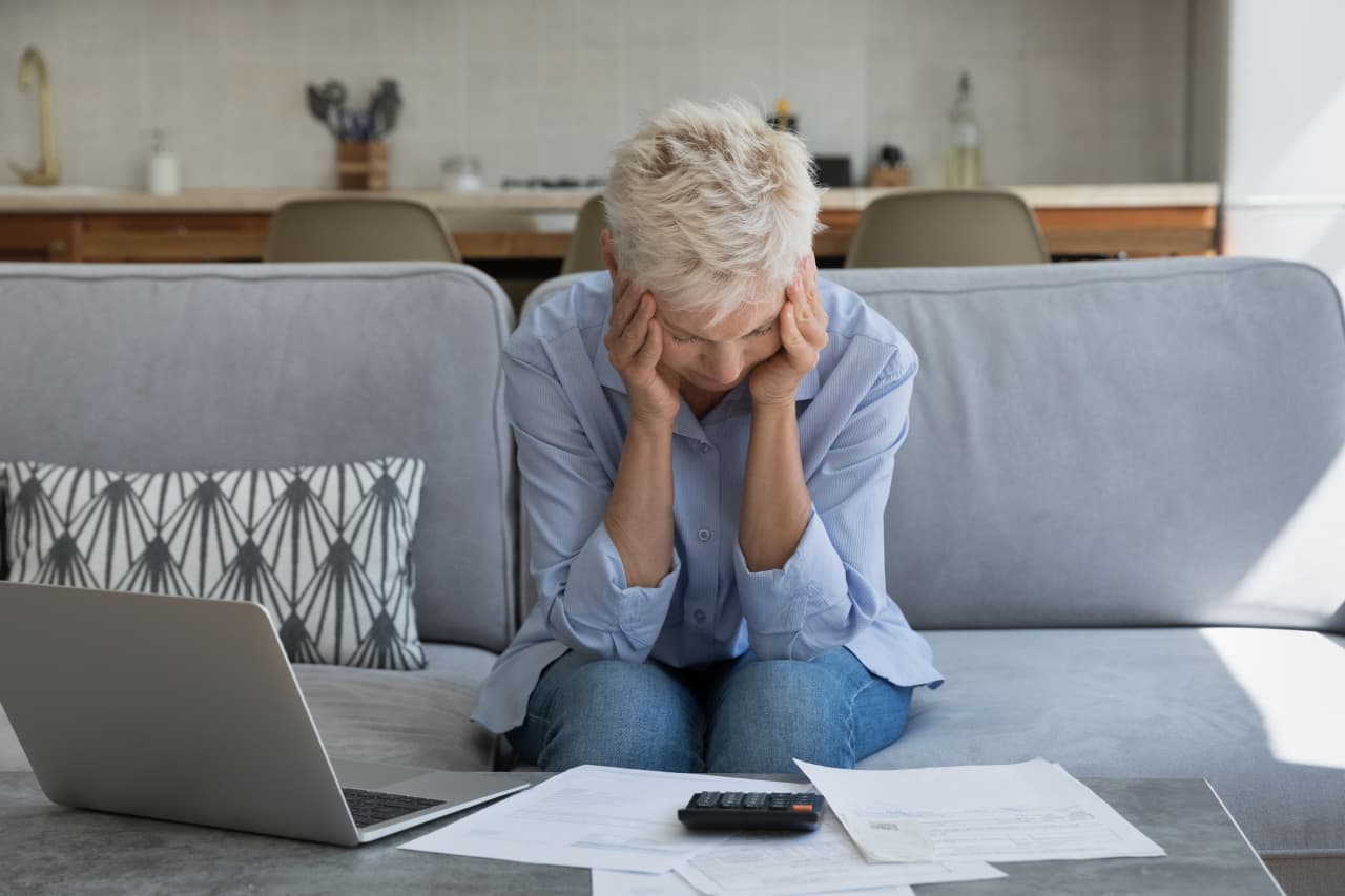 Retirees worry inflation is cracking their nest eggs. 58% aren’t sure ...