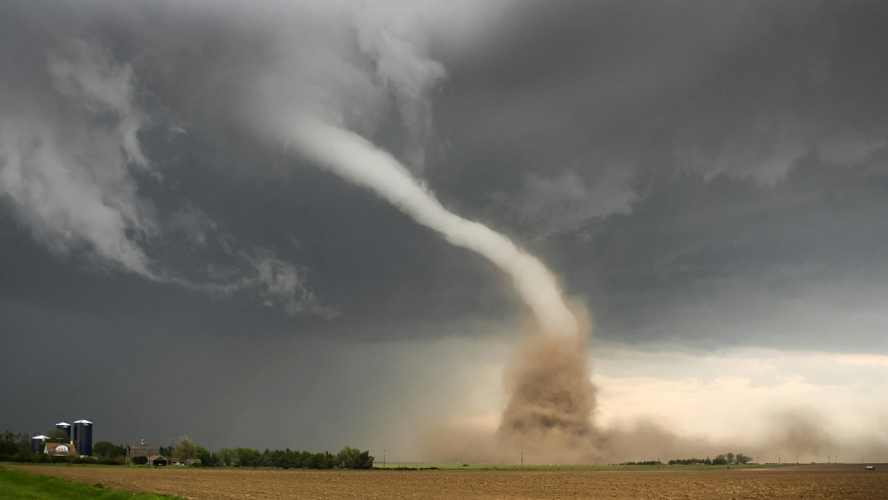 The Storm Prediction Center just issued a rare level 4 of 5 tornado ...