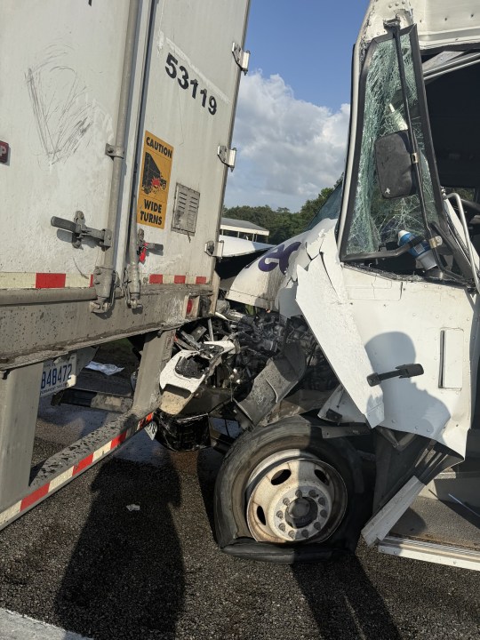 FedEx truck driver dies after Lufkin crash involving 18-wheeler