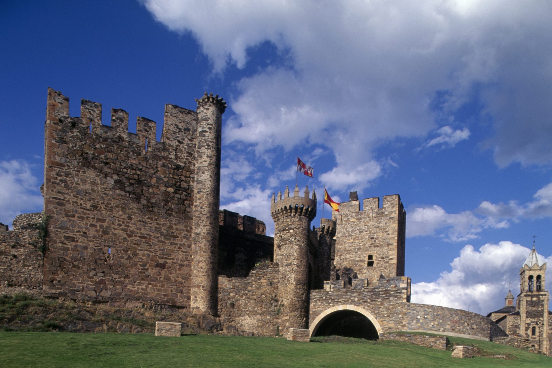 The best castles to visit in Spain