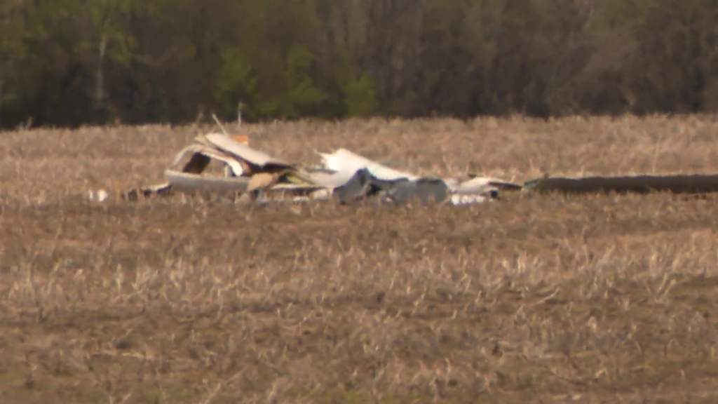 Edmonton Soaring Club pilot killed in Lamont County glider crash