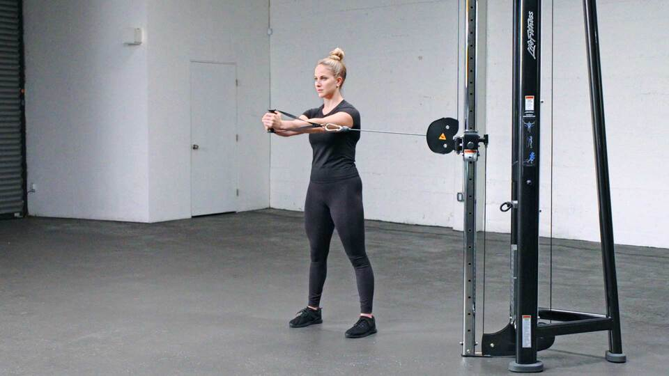 Better than Russian twists: Why the Pallof press can upgrade your core ...