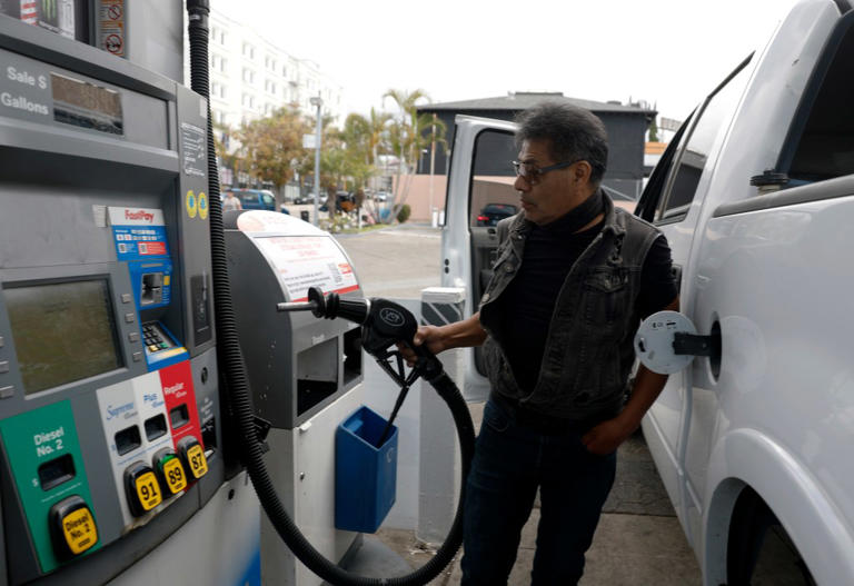 Senate Dems says ‘hell no’ to gas tax relief for Californians, Tony ...