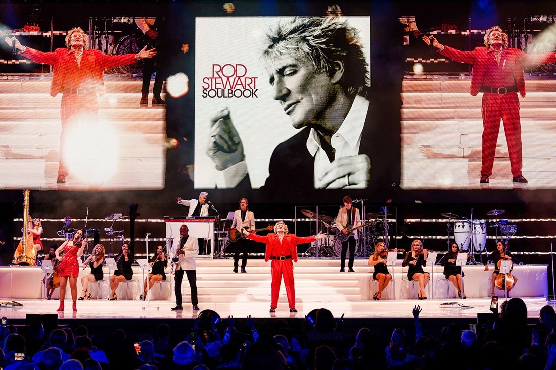 Revisit the iconic career of Rod Stewart in this Grammy special