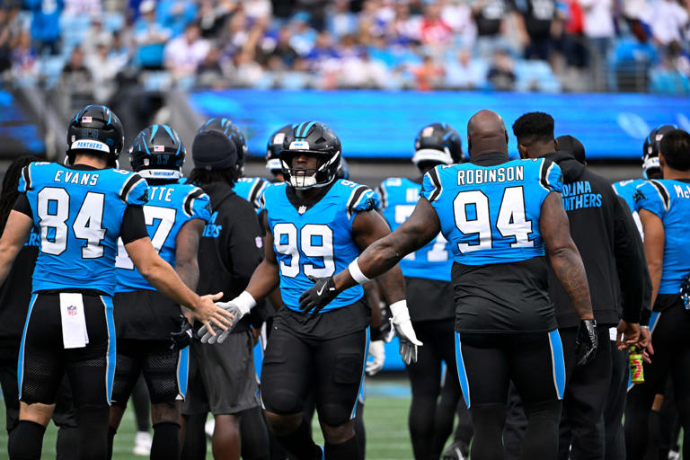 2 Panthers who need to step up with DL Tershawn Wharton out