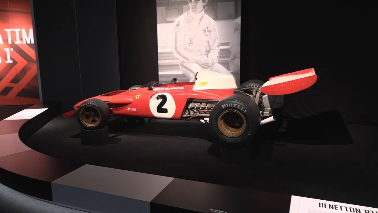 Formel 1 in München: Ausstellung zeigt Schumacher-Kart und Haas-Wrack