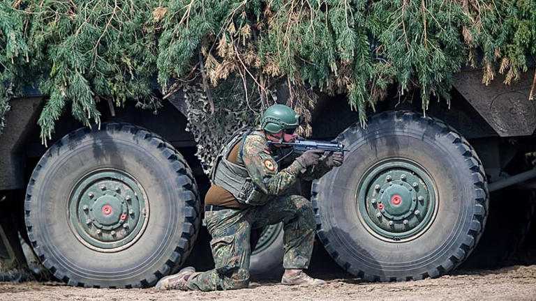 ‘Each day counts’: EU scrambles to seal defence industry deal