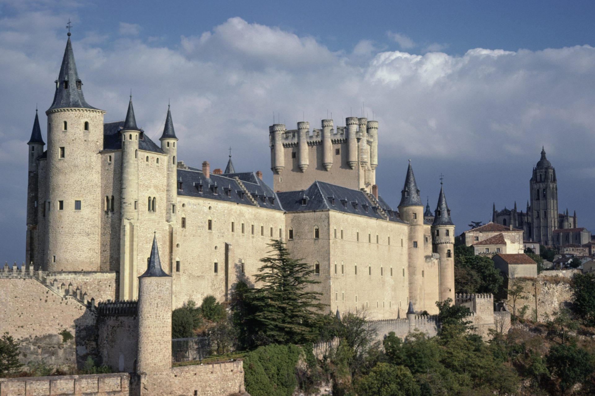 The best castles to visit in Spain