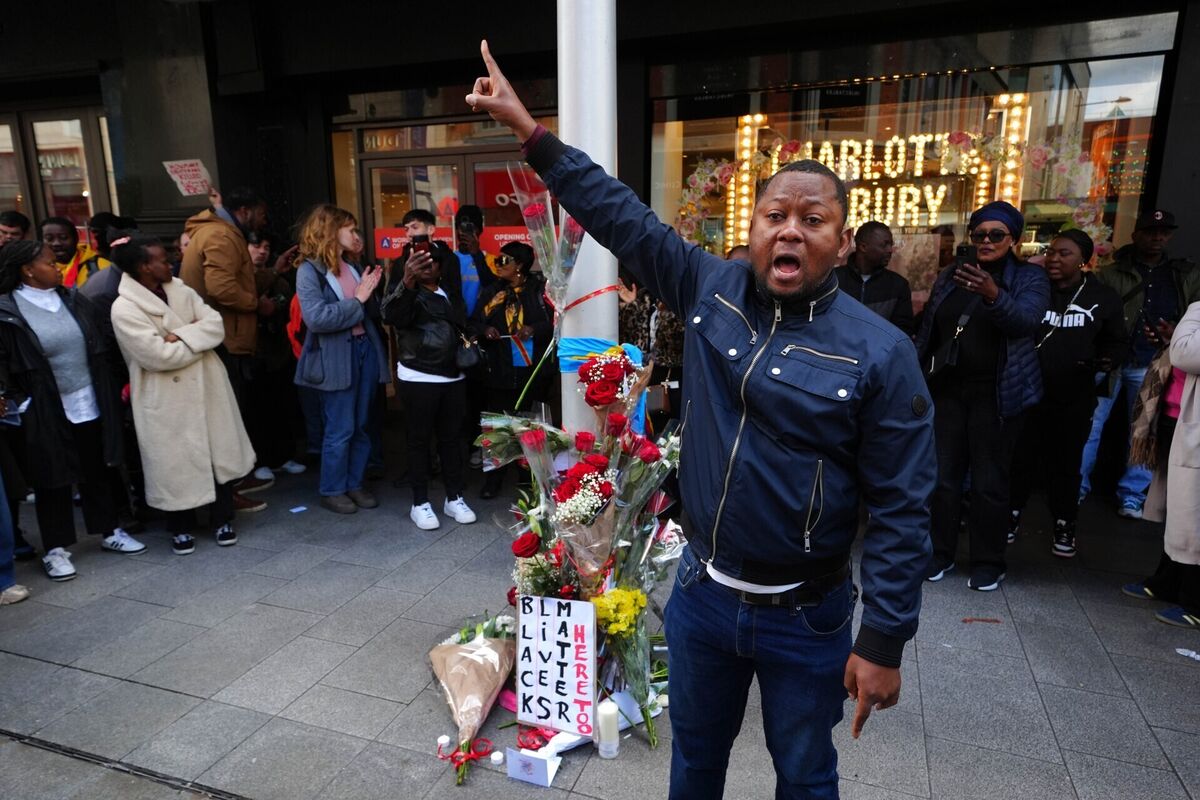 Justice for Yves: Vigil held in Dublin for Congolese man
