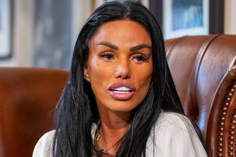 Lee Andrew's final texts to Katie Price which claim he'd been arrested ...