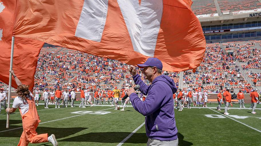 4-star running back set to snub FSU, Penn State and two SEC schools for ...