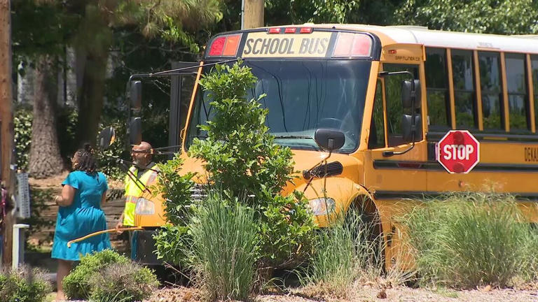 'This violence needs to stop': High school student shot at metro ...