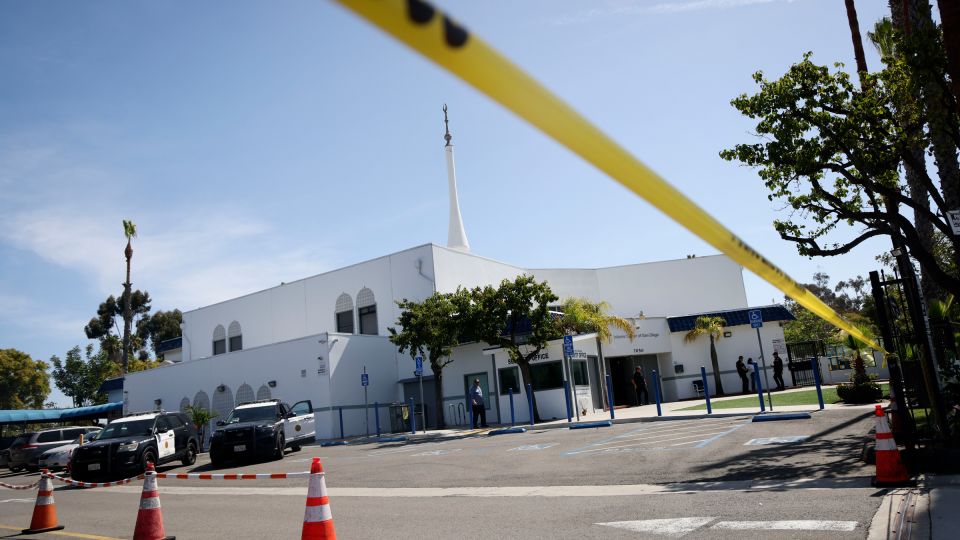 Teen Charged In Deadly San Diego Mosque Shooting For Allegedly Agreeing