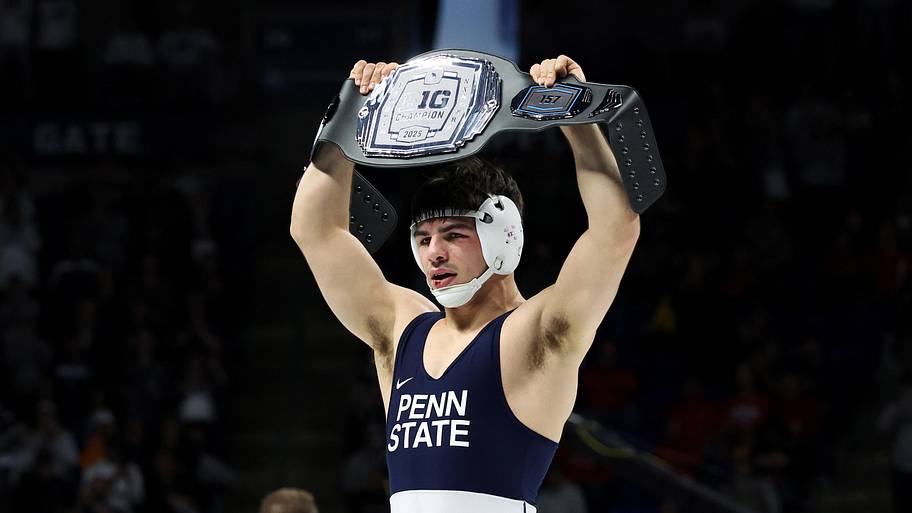Shocking turn of events bars Penn State's PJ Duke from making senior ...