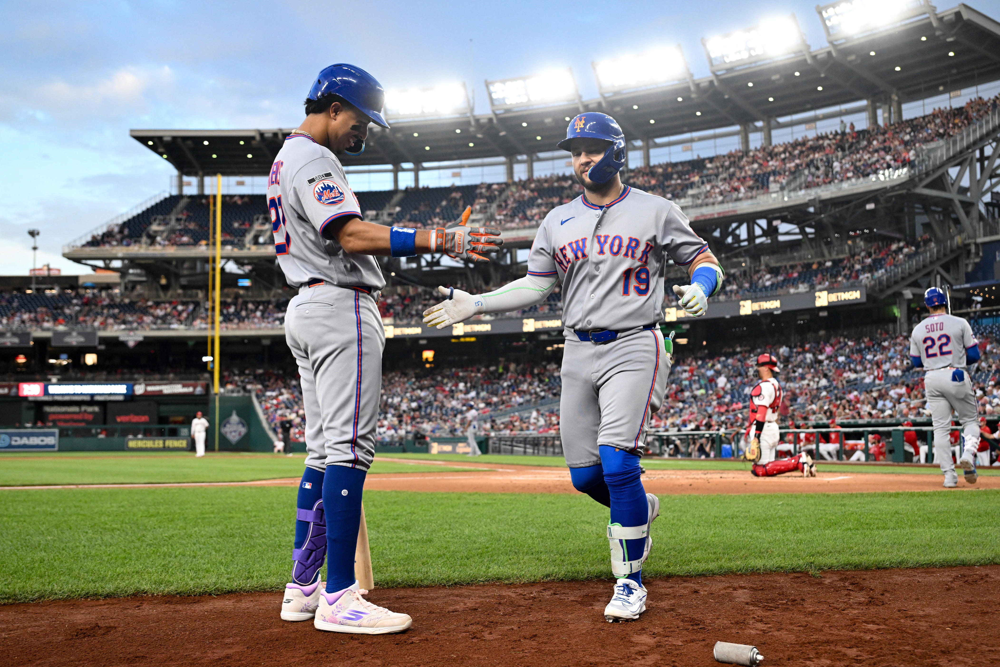 Mets vs Nationals highlights as Nolan McLean, defense struggle
