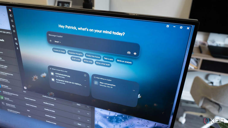 Microsoft is quietly walking back Copilot+, but the Googlebook is proof ...