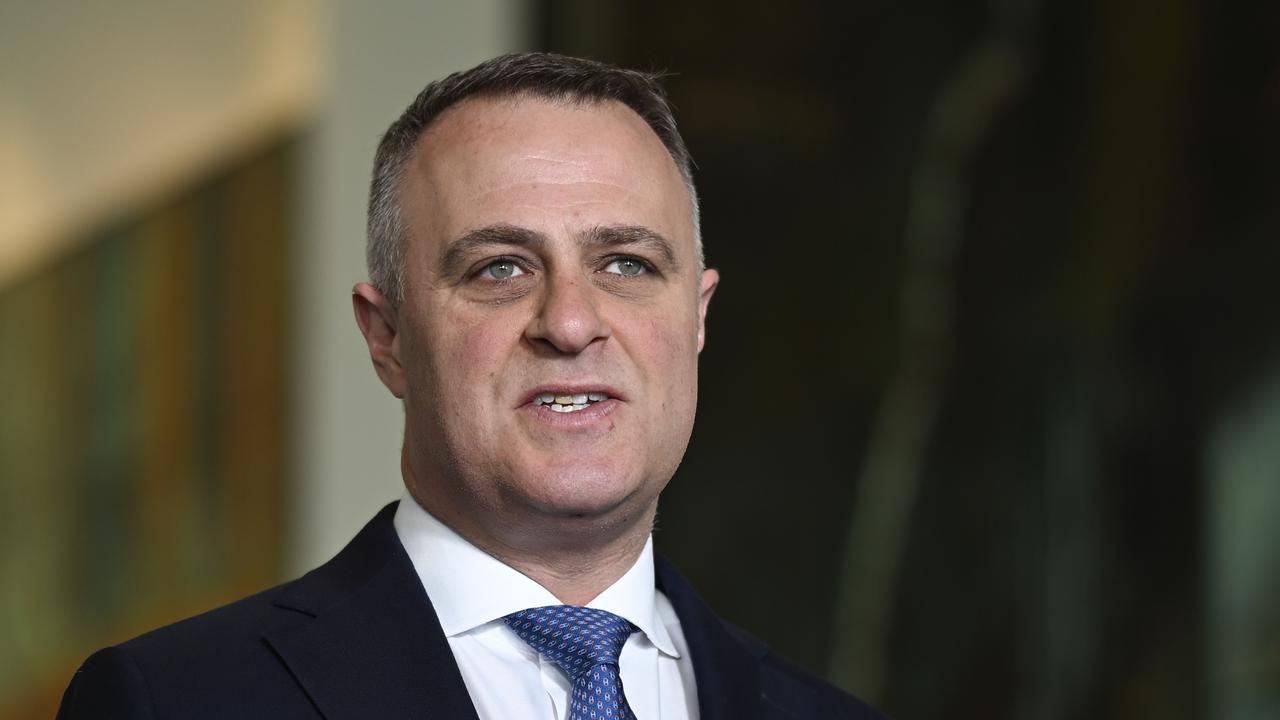 Call for 'bold' Liberals after diabolical poll