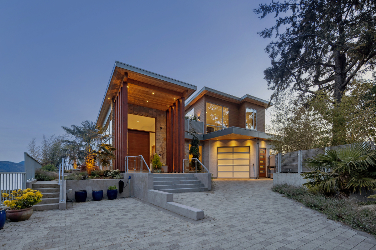 'Fear' house in photos