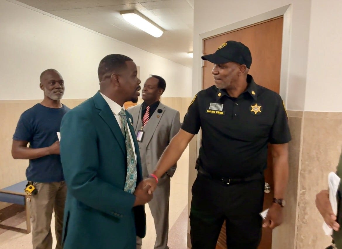 Pontiac postpones decision on gunshot detection software