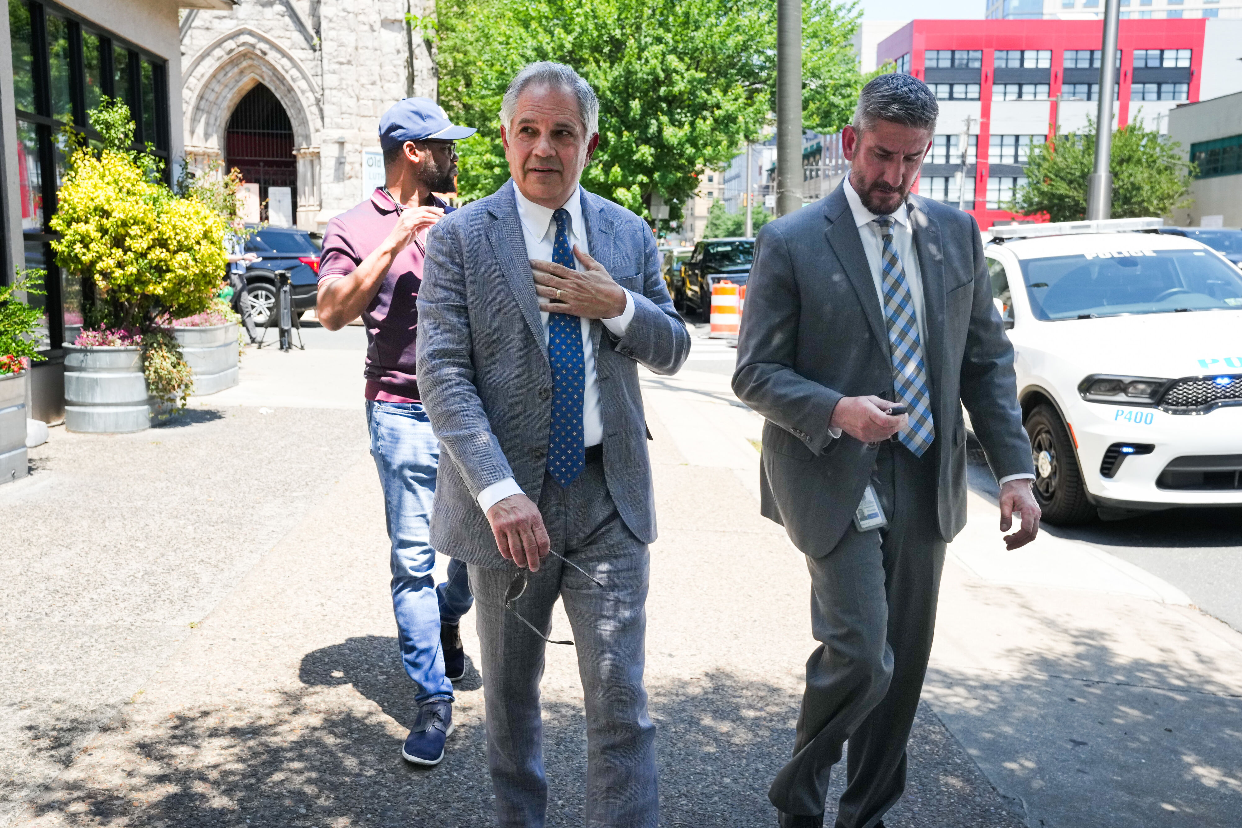 Philly DA Larry Krasner got kicked out of election day lunch after ...