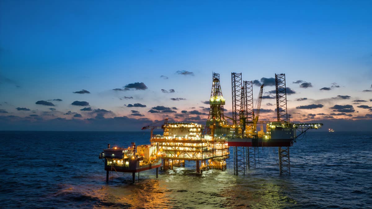 Warren Buffett's Berkshire trims stake in Chevron stock