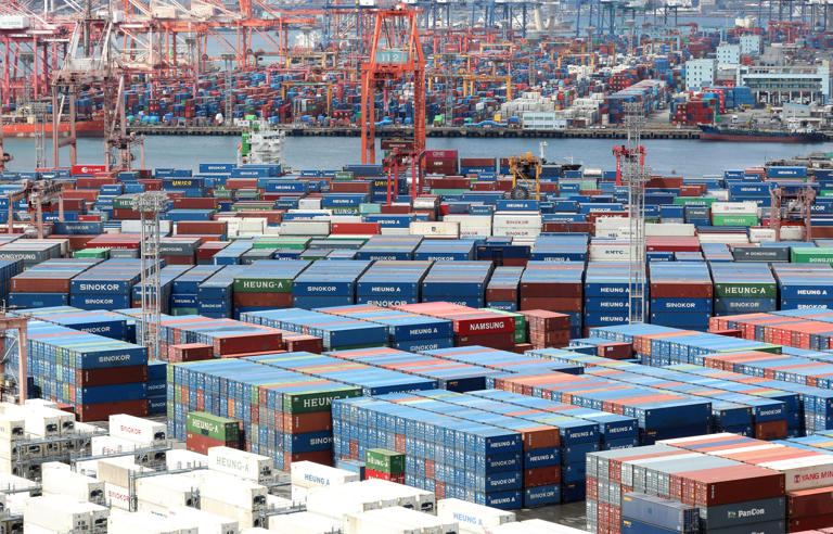 Chip boom lifts exports 38%, but unemployment rises nationwide