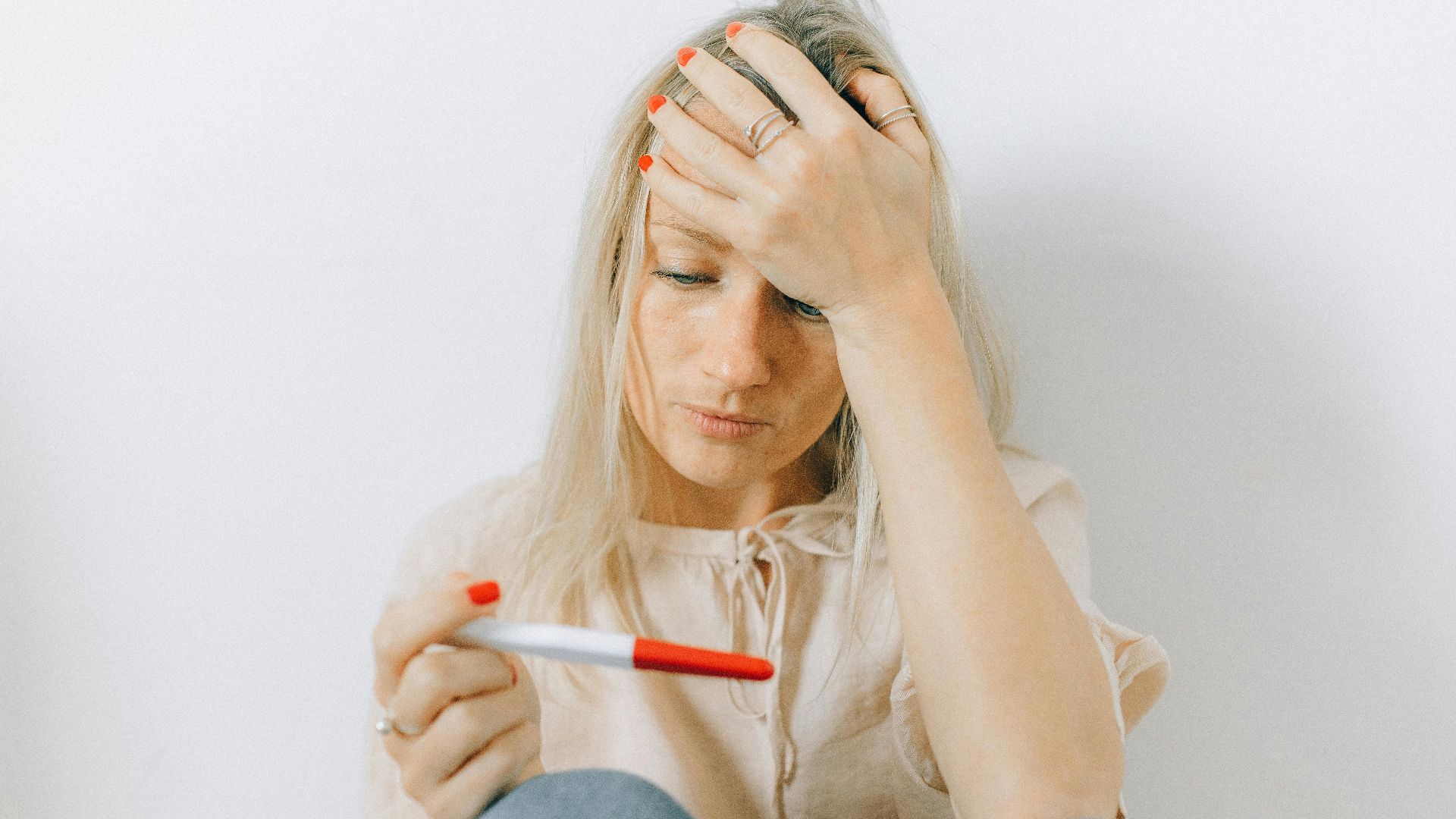 10 fertility fears that deserve attention & 10 that wellness brands exploit