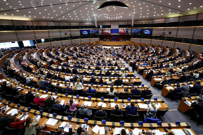 EU strikes provisional agreement to finalise US trade deal