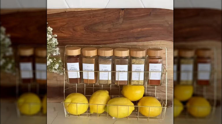 Not cabinets, not drawers: This Dollar Tree DIY organizes spices in a ...