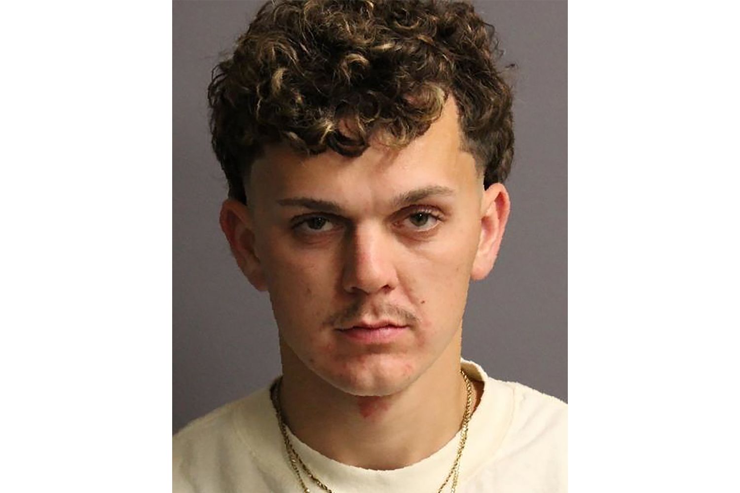 Man, 25, shows up drunk to pick up his friend from DWI arrest: police